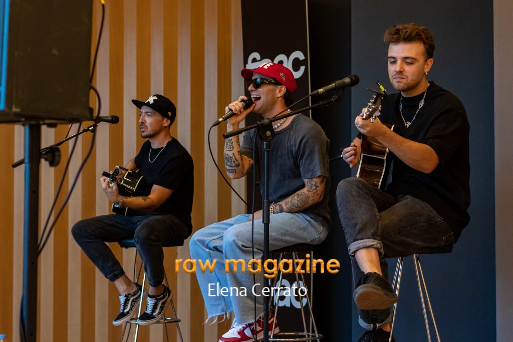 Álvaro de Luna: así fue su firma de discos en Sevilla » RAW Magazine